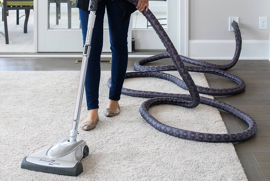 Types of Vacuum Cleaners - Pros & Cons